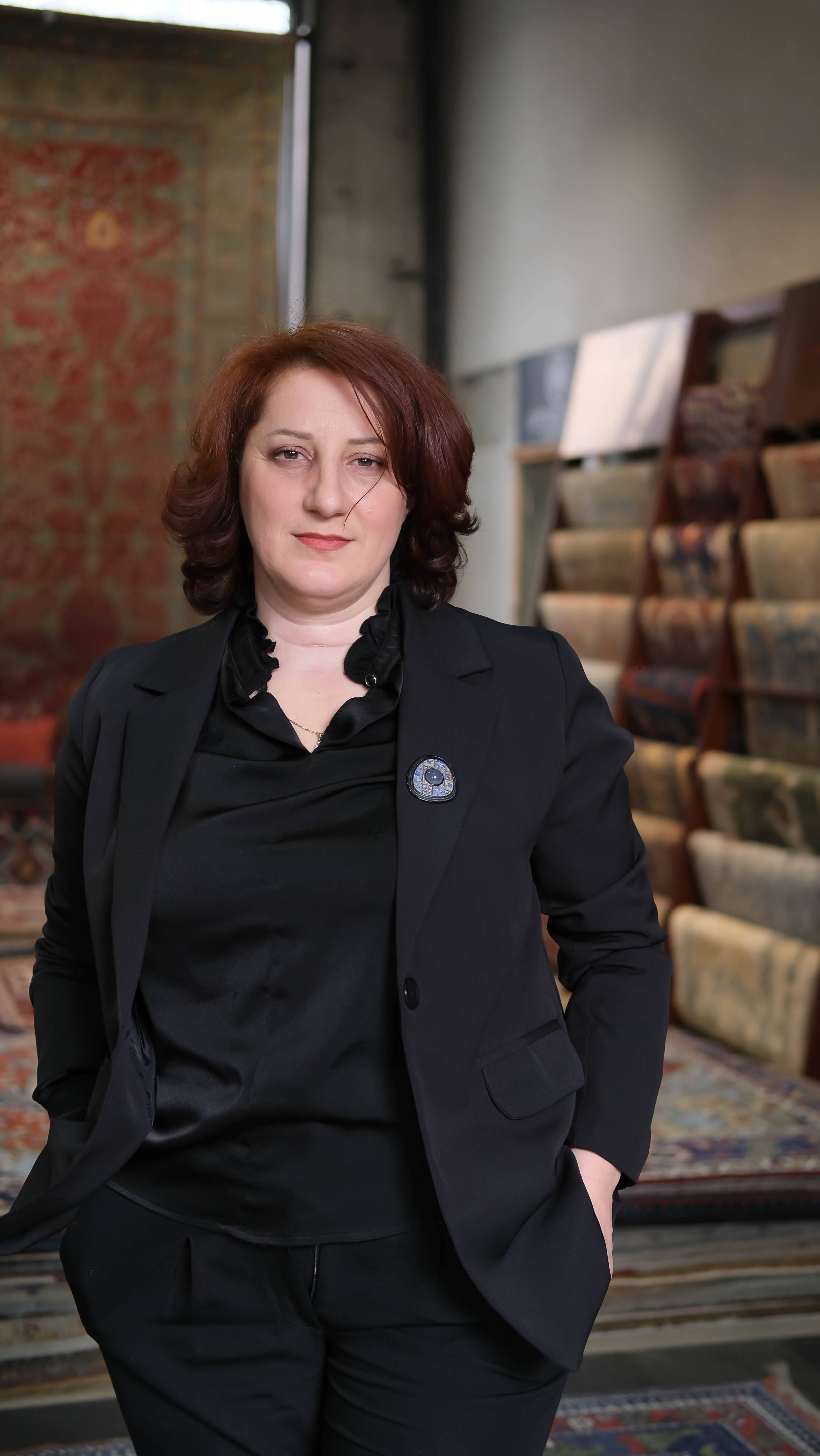 Arpineh Welcome Arpine... Friends Of The West Hollywood Library